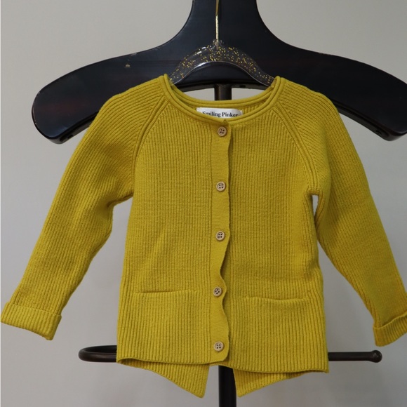 smiling pinker | Shirts & Tops | Smiling Pinker Mustard Sweater | Poshmark